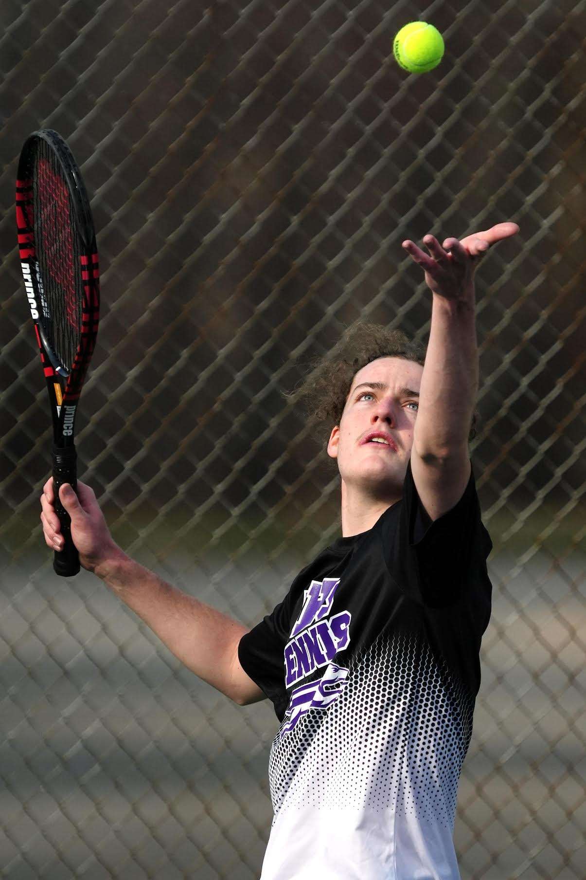 BHS netters sweep Keokuk